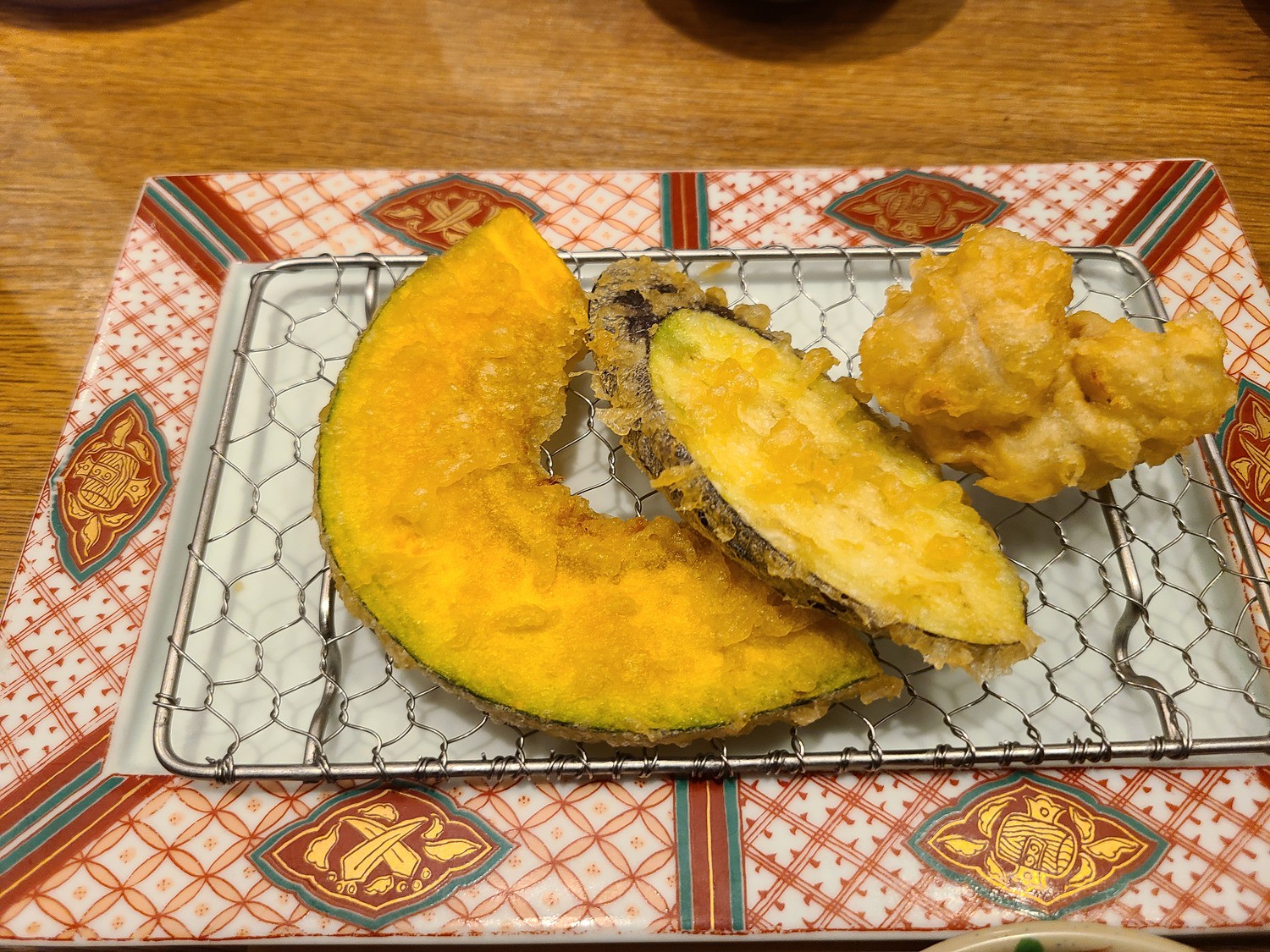 博多天ぷら やまみ JR川崎タワー店（川崎 軽食・その他グルメ）のグルメ情報 | ヒトサラ