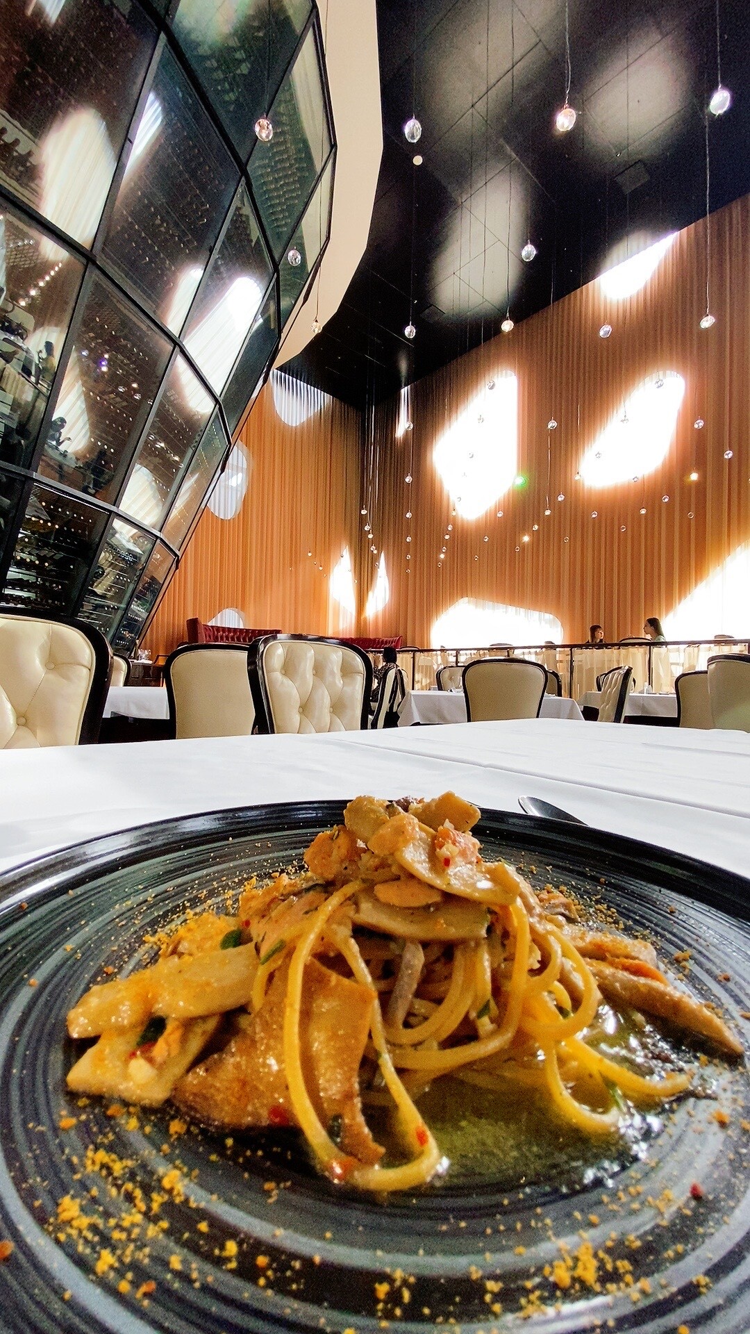 RESTAURANT DAZZLE 銀座/ダイニングバー 写真 | ヒトサラ