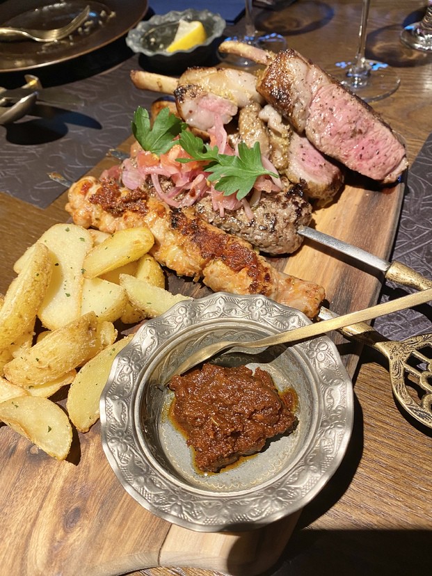 CARVAAN TOKYO 渋谷東口/宮益坂/多国籍料理 写真 3ページ目 | ヒトサラ